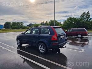 Синий Вольво ХС90 2003 в Даугавпилс, объемом двигателя 2.50 л и пробегом 395 тыс. км за 1850 €, фото  на AUTOMOTO.COM.LV