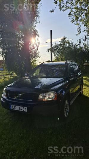 Blue Volvo XC90 2003 in Riga, with an engine capacity of 2.50 L and mileage of 328 thousand km for 3500 €, photo  on AUTOMOTO.COM.LV