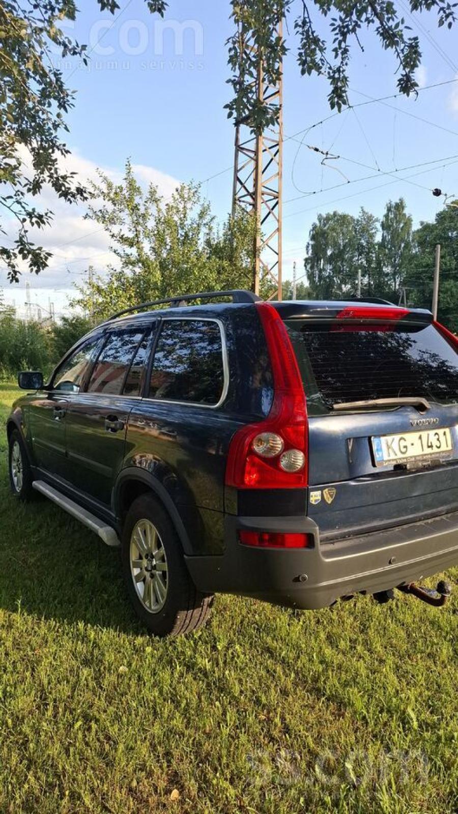 Zils Volvo XC90 2003 Rīga, ar dzinēja tilpumu 2.50 L un nobraukumu 328 tūkst. km par 3500 €, foto 4 vietnē AUTOMOTO.COM.LV