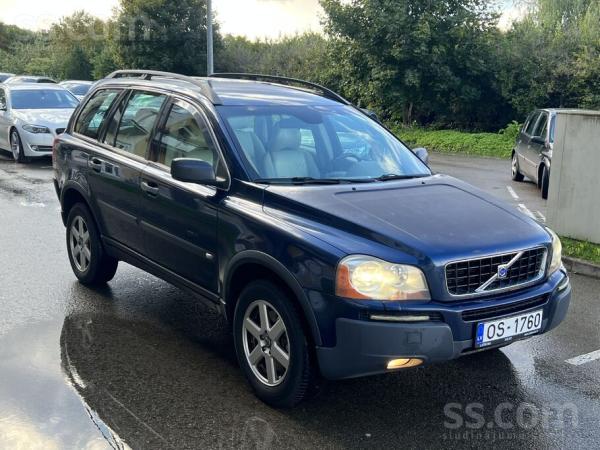 Zils Volvo XC90 2003 Rīga, ar dzinēja tilpumu 2.40 L un nobraukumu 330 tūkst. km par 2200 €, foto 3 vietnē AUTOMOTO.COM.LV