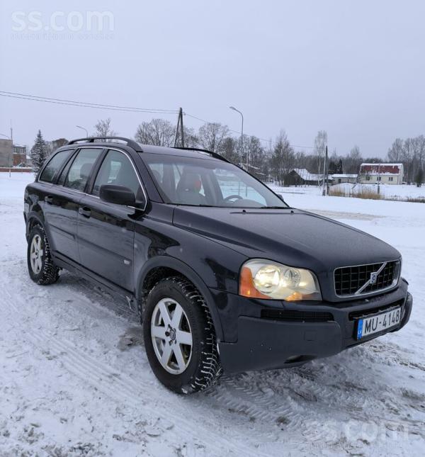 Blue Volvo XC90 2004 in Rezekne, with an engine capacity of 2.40 L and mileage of 420 thousand km for 2500 €, photo 4 on AUTOMOTO.COM.LV