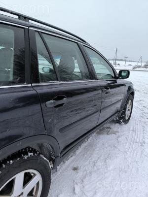Blue Volvo XC90 2004 in Rezekne, with an engine capacity of 2.40 L and mileage of 420 thousand km for 2500 €, photo 8 on AUTOMOTO.COM.LV