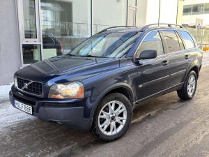 Blue Volvo XC90 2004 in Vilnius, with an engine capacity of 2.40 L and mileage of 518 thousand km for 3450 €, photo  on AUTOMOTO.COM.LV
