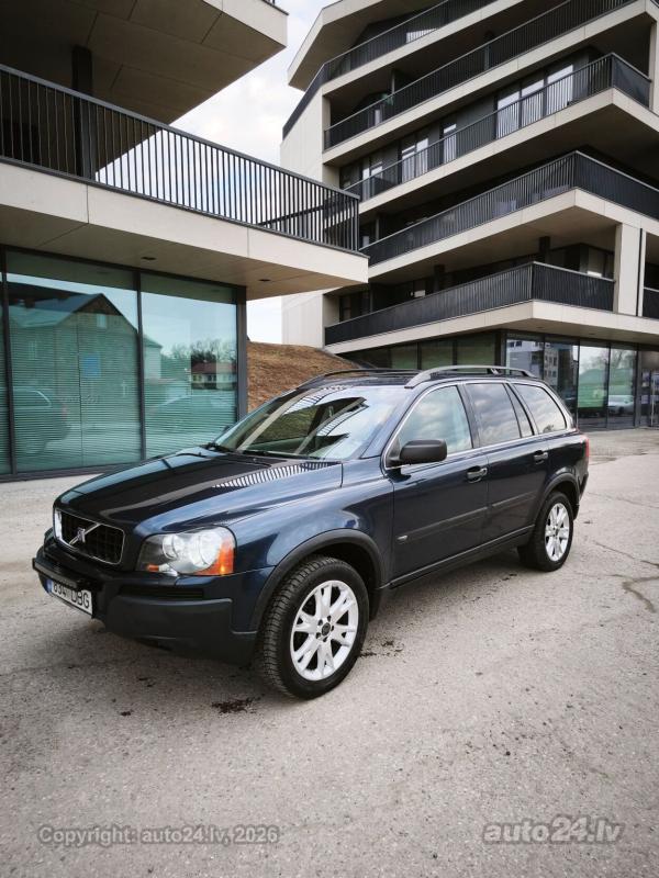 Zils Volvo XC90 2004 Tallina, ar dzinēja tilpumu 2.90 L un nobraukumu 152 tūkst. km par 3500 €, foto 1 vietnē AUTOMOTO.COM.LV