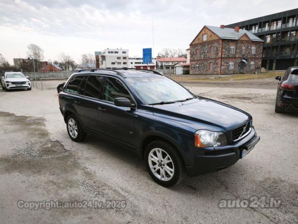 Zils Volvo XC90 2004 Tallina, ar dzinēja tilpumu 2.90 L un nobraukumu 152 tūkst. km par 3500 €, foto 3 vietnē AUTOMOTO.COM.LV
