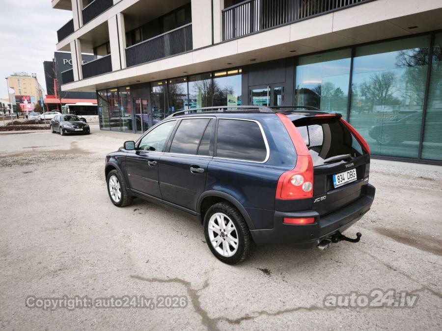 Blue Volvo XC90 2004 in Tallinn, with an engine capacity of 2.90 L and mileage of 152 thousand km for 3500 €, photo 6 on AUTOMOTO.COM.LV
