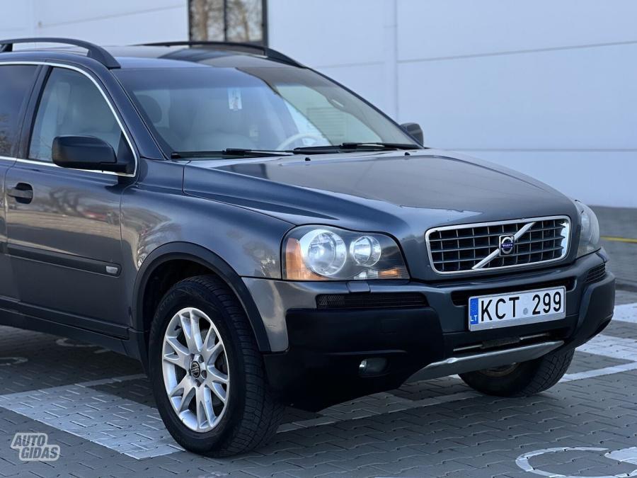 Zils Volvo XC90 2004 Kauņa, ar dzinēja tilpumu 2.40 L un nobraukumu 343 tūkst. km par 2650 €, foto 8 vietnē AUTOMOTO.COM.LV