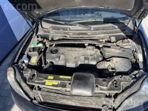 Blue Volvo XC90 2004 in Riga, with an engine capacity of 2.40 L and mileage of 395 thousand km for 2100 €, photo 15 on AUTOMOTO.COM.LV