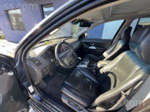 Blue Volvo XC90 2004 in Riga, with an engine capacity of 2.40 L and mileage of 395 thousand km for 2100 €, photo 18 on AUTOMOTO.COM.LV