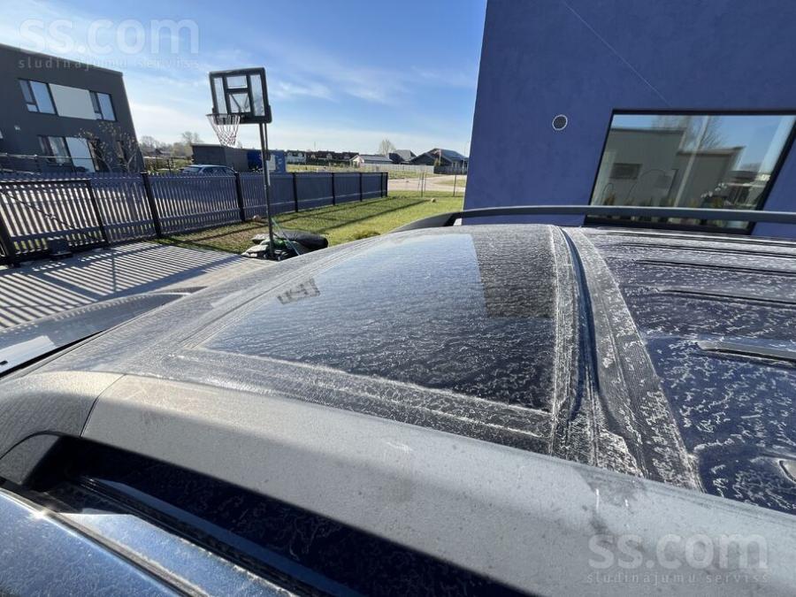 Blue Volvo XC90 2004 in Riga, with an engine capacity of 2.40 L and mileage of 395 thousand km for 2100 €, photo 22 on AUTOMOTO.COM.LV