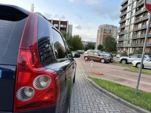 Blue Volvo XC90 2004 in Riga, with an engine capacity of 2.40 L and mileage of 346 thousand km for 3690 €, photo 10 on AUTOMOTO.COM.LV