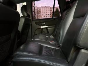 Blue Volvo XC90 2004 in Riga, with an engine capacity of 2.40 L and mileage of 346 thousand km for 3690 €, photo 17 on AUTOMOTO.COM.LV