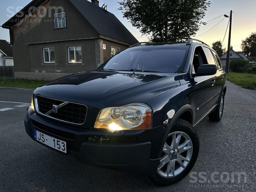 Синий Вольво ХС90 2004 в Даугавпилс, объемом двигателя 2.40 л и пробегом 377 тыс. км за 2650 €, фото 1 на AUTOMOTO.COM.LV