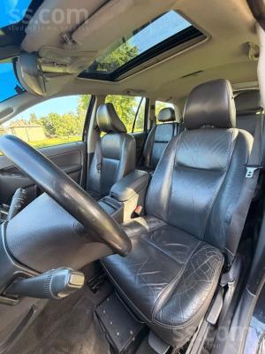 Zils Volvo XC90 2004 Rīga, ar dzinēja tilpumu 2.40 L un nobraukumu 312 tūkst. km par 4100 €, foto 10 vietnē AUTOMOTO.COM.LV