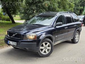 Blue Volvo XC90 2004 in Riga, with an engine capacity of 2.40 L and mileage of 330 thousand km for 2900 €, photo 3 on AUTOMOTO.COM.LV