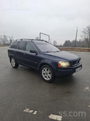 Blue Volvo XC90 2004 in Riga, with an engine capacity of 2.40 L and mileage of 440 thousand km for 3200 €, photo 3 on AUTOMOTO.COM.LV