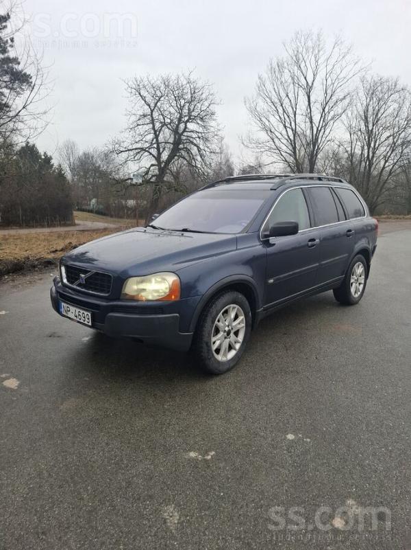 Zils Volvo XC90 2004 Rīga, ar dzinēja tilpumu 2.40 L un nobraukumu 440 tūkst. km par 3200 €, foto 4 vietnē AUTOMOTO.COM.LV