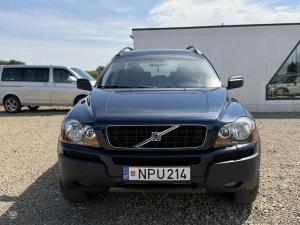 Blue Volvo XC90 2004 in Siauliai, with an engine capacity of 2.40 L and mileage of 239 thousand km for 3000 €, photo 3 on AUTOMOTO.COM.LV