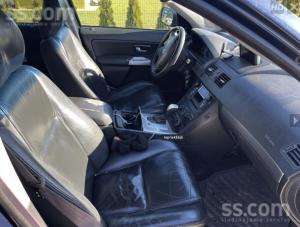 Blue Volvo XC90 2004 in Riga, with an engine capacity of 2.40 L and mileage of 397 thousand km for 1400 €, photo 10 on AUTOMOTO.COM.LV