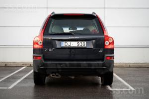 Zils Volvo XC90 2005 Rīga, ar dzinēja tilpumu 2.40 L un nobraukumu 430 tūkst. km par 2900 €, foto 4 vietnē AUTOMOTO.COM.LV