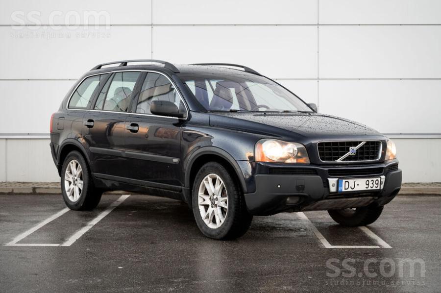 Zils Volvo XC90 2005 Rīga, ar dzinēja tilpumu 2.40 L un nobraukumu 430 tūkst. km par 2900 €, foto 7 vietnē AUTOMOTO.COM.LV