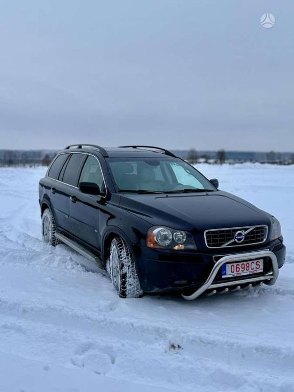 Blue Volvo XC90 2005 in Vilnius, with an engine capacity of 4.40 L and mileage of 255 thousand km for 3000 €, photo 8 on AUTOMOTO.COM.LV
