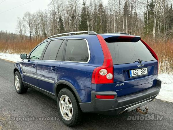 Zils Volvo XC90 2005 Tallina, ar dzinēja tilpumu 2.40 L un nobraukumu 0 tūkst. km par 4200 €, foto 2 vietnē AUTOMOTO.COM.LV