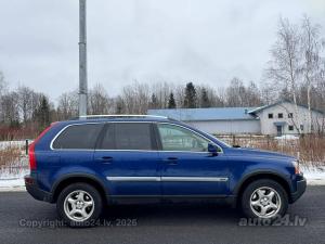Zils Volvo XC90 2005 Tallina, ar dzinēja tilpumu 2.40 L un nobraukumu 0 tūkst. km par 4200 €, foto 4 vietnē AUTOMOTO.COM.LV