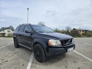 Zils Volvo XC90 2005 Ogre, ar dzinēja tilpumu 2.40 L un nobraukumu 317 tūkst. km par 3750 €, foto  vietnē AUTOMOTO.COM.LV