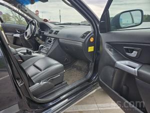 Zils Volvo XC90 2005 Ogre, ar dzinēja tilpumu 2.40 L un nobraukumu 317 tūkst. km par 3750 €, foto 9 vietnē AUTOMOTO.COM.LV