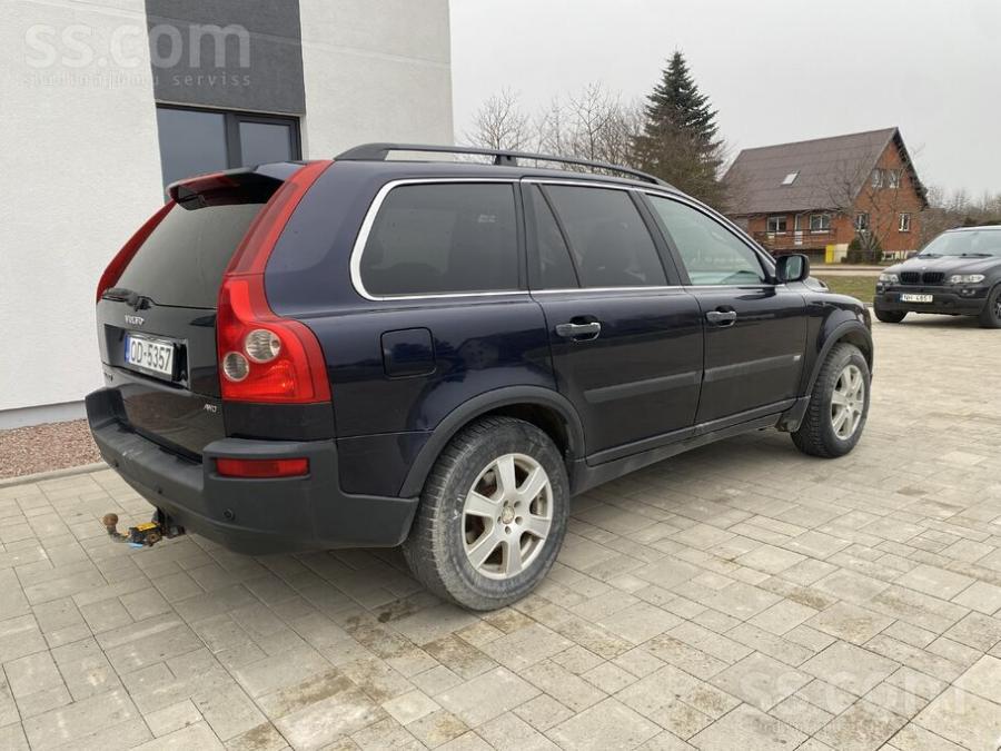 Zils Volvo XC90 2005 Talsi, ar dzinēja tilpumu 2.40 L un nobraukumu 400 tūkst. km par 3000 €, foto 3 vietnē AUTOMOTO.COM.LV