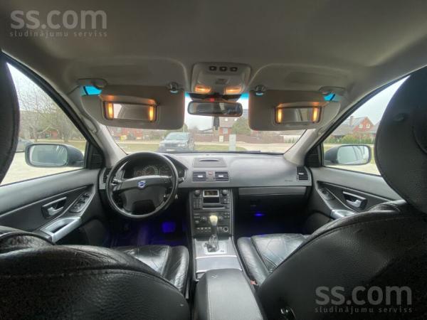 Zils Volvo XC90 2005 Talsi, ar dzinēja tilpumu 2.40 L un nobraukumu 400 tūkst. km par 3000 €, foto 5 vietnē AUTOMOTO.COM.LV