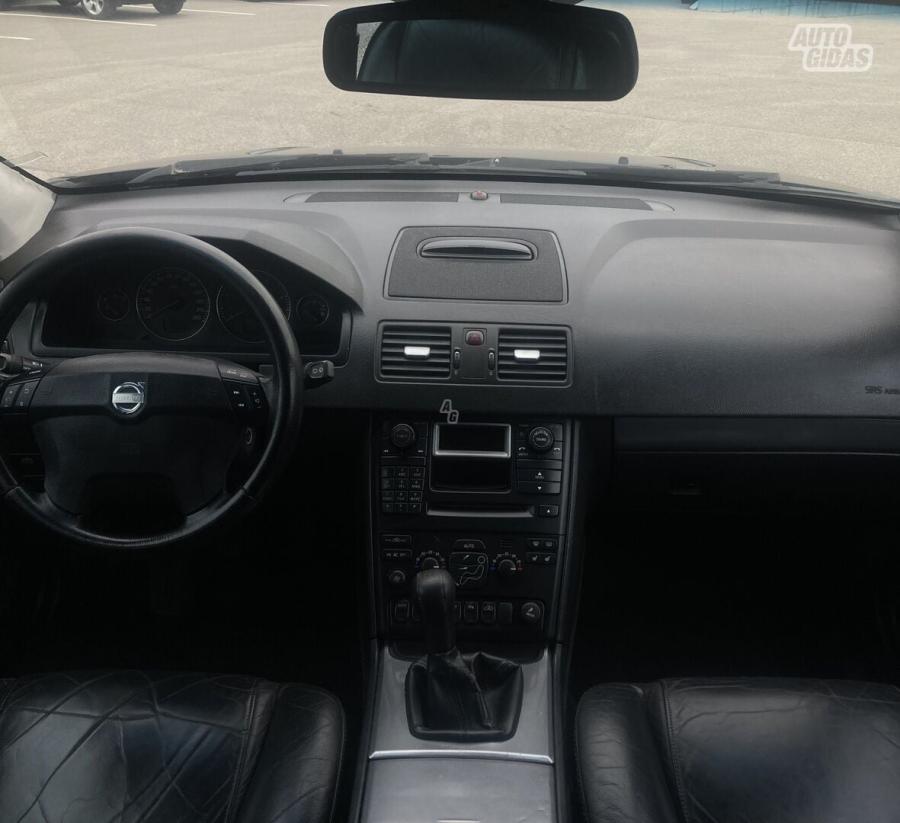 Zils Volvo XC90 2005 Marijampole, ar dzinēja tilpumu 2.40 L un nobraukumu 345 tūkst. km par 3999 €, foto 19 vietnē AUTOMOTO.COM.LV