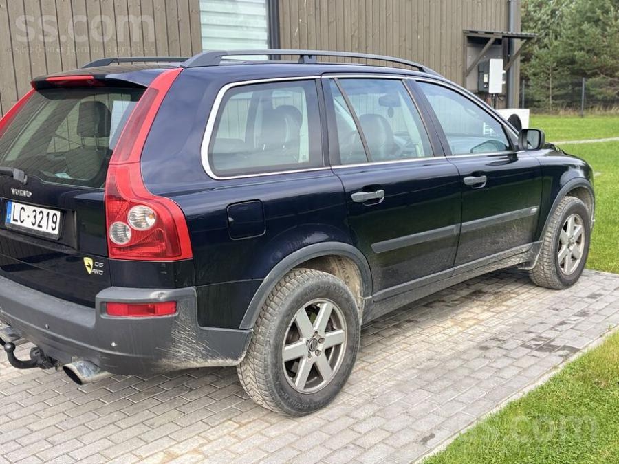Zils Volvo XC90 2005 Rīga, ar dzinēja tilpumu 2.40 L un nobraukumu 567 tūkst. km par 2550 €, foto 12 vietnē AUTOMOTO.COM.LV