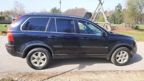 Zils Volvo XC90 2006 Rīga, ar dzinēja tilpumu 2.40 L un nobraukumu 366 tūkst. km par 3000 €, foto 6 vietnē AUTOMOTO.COM.LV