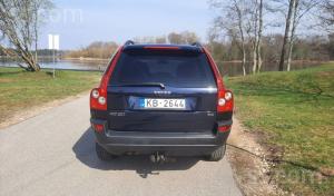 Blue Volvo XC90 2006 in Riga, with an engine capacity of 2.40 L and mileage of 366 thousand km for 3000 €, photo 7 on AUTOMOTO.COM.LV