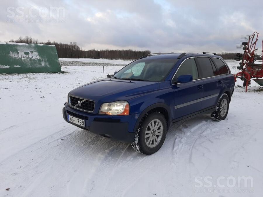 Zils Volvo XC90 2006 Balvi, ar dzinēja tilpumu 2.40 L un nobraukumu 429 tūkst. km par 3990 €, foto 1 vietnē AUTOMOTO.COM.LV