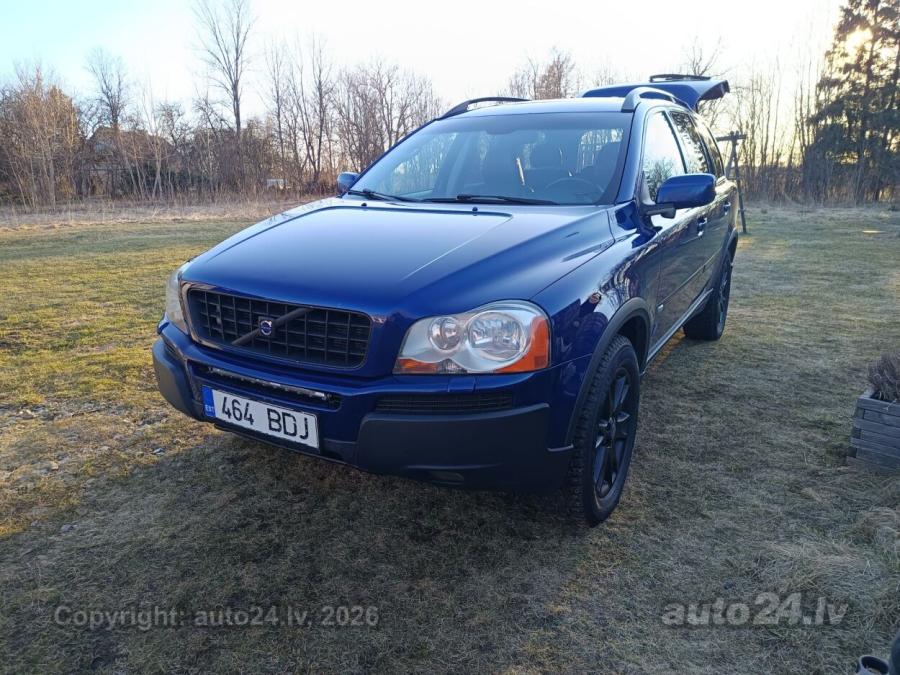 Zils Volvo XC90 2006 Hāpsalu, ar dzinēja tilpumu 2.40 L un nobraukumu 399 tūkst. km par 5900 €, foto 1 vietnē AUTOMOTO.COM.LV