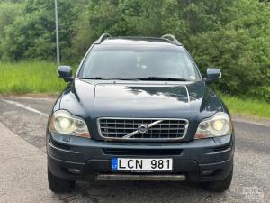 Zils Volvo XC90 2006 Viļņa, ar dzinēja tilpumu 2.40 L un nobraukumu 336 tūkst. km par 3300 €, foto 4 vietnē AUTOMOTO.COM.LV