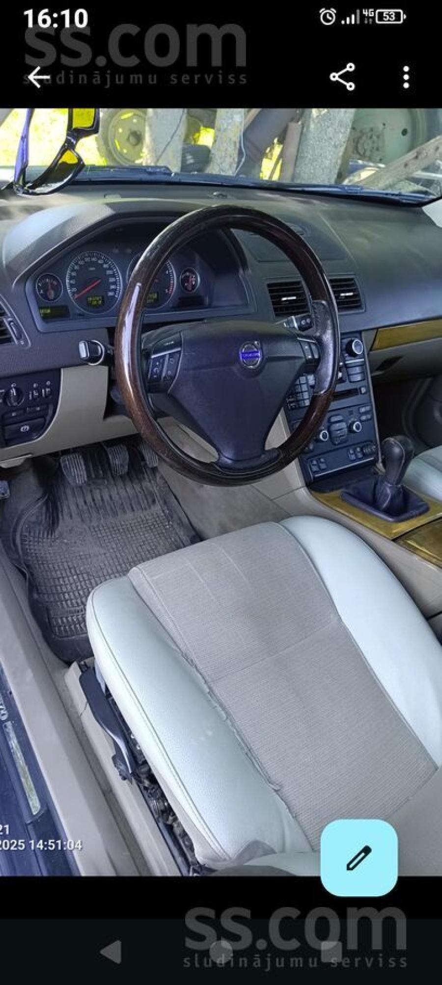 Zils Volvo XC90 2006 Liepāja, ar dzinēja tilpumu 2.40 L un nobraukumu 385 tūkst. km par 6000 €, foto 7 vietnē AUTOMOTO.COM.LV