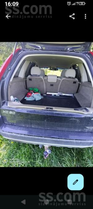 Zils Volvo XC90 2006 Liepāja, ar dzinēja tilpumu 2.40 L un nobraukumu 385 tūkst. km par 6000 €, foto 9 vietnē AUTOMOTO.COM.LV