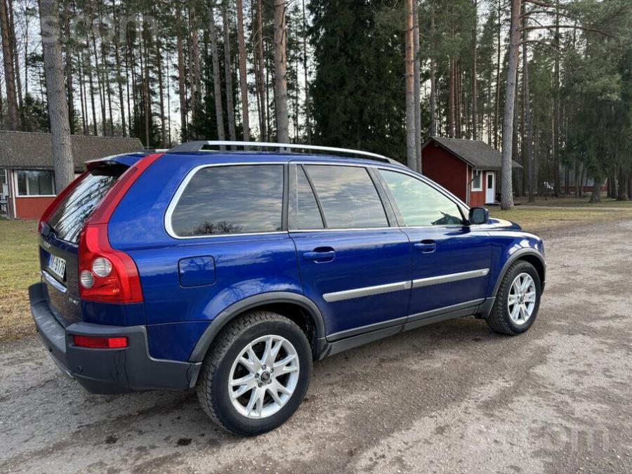 Zils Volvo XC90 2006 Valmiera, ar dzinēja tilpumu 2.40 L un nobraukumu 458 tūkst. km par 3400 €, foto 7 vietnē AUTOMOTO.COM.LV
