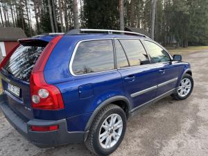 Zils Volvo XC90 2006 Valmiera, ar dzinēja tilpumu 2.40 L un nobraukumu 458 tūkst. km par 3400 €, foto 9 vietnē AUTOMOTO.COM.LV
