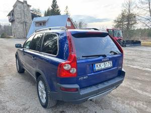 Zils Volvo XC90 2006 Valmiera, ar dzinēja tilpumu 2.40 L un nobraukumu 458 tūkst. km par 3400 €, foto 10 vietnē AUTOMOTO.COM.LV