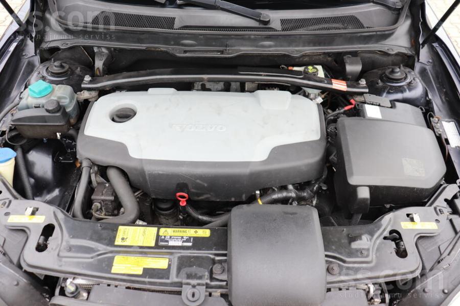 Zils Volvo XC90 2006 Rīga, ar dzinēja tilpumu 2.40 L un nobraukumu 0 tūkst. km par 5200 €, foto 14 vietnē AUTOMOTO.COM.LV