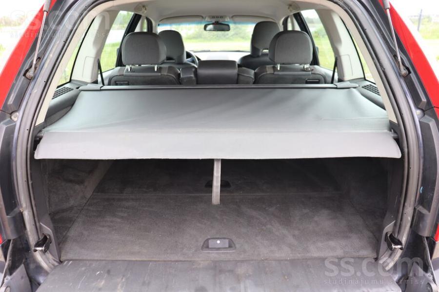 Zils Volvo XC90 2006 Rīga, ar dzinēja tilpumu 2.40 L un nobraukumu 0 tūkst. km par 5200 €, foto 19 vietnē AUTOMOTO.COM.LV
