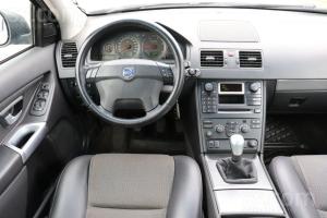 Zils Volvo XC90 2006 Rīga, ar dzinēja tilpumu 2.40 L un nobraukumu 0 tūkst. km par 5200 €, foto 24 vietnē AUTOMOTO.COM.LV