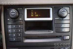 Blue Volvo XC90 2006 in Talsi, with an engine capacity of 2.40 L and mileage of 280 thousand km for 4800 €, photo 18 on AUTOMOTO.COM.LV