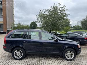 Zils Volvo XC90 2006 Rīga, ar dzinēja tilpumu 2.40 L un nobraukumu 324 tūkst. km par 5690 €, foto 5 vietnē AUTOMOTO.COM.LV