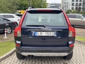 Zils Volvo XC90 2006 Rīga, ar dzinēja tilpumu 2.40 L un nobraukumu 324 tūkst. km par 5690 €, foto 8 vietnē AUTOMOTO.COM.LV